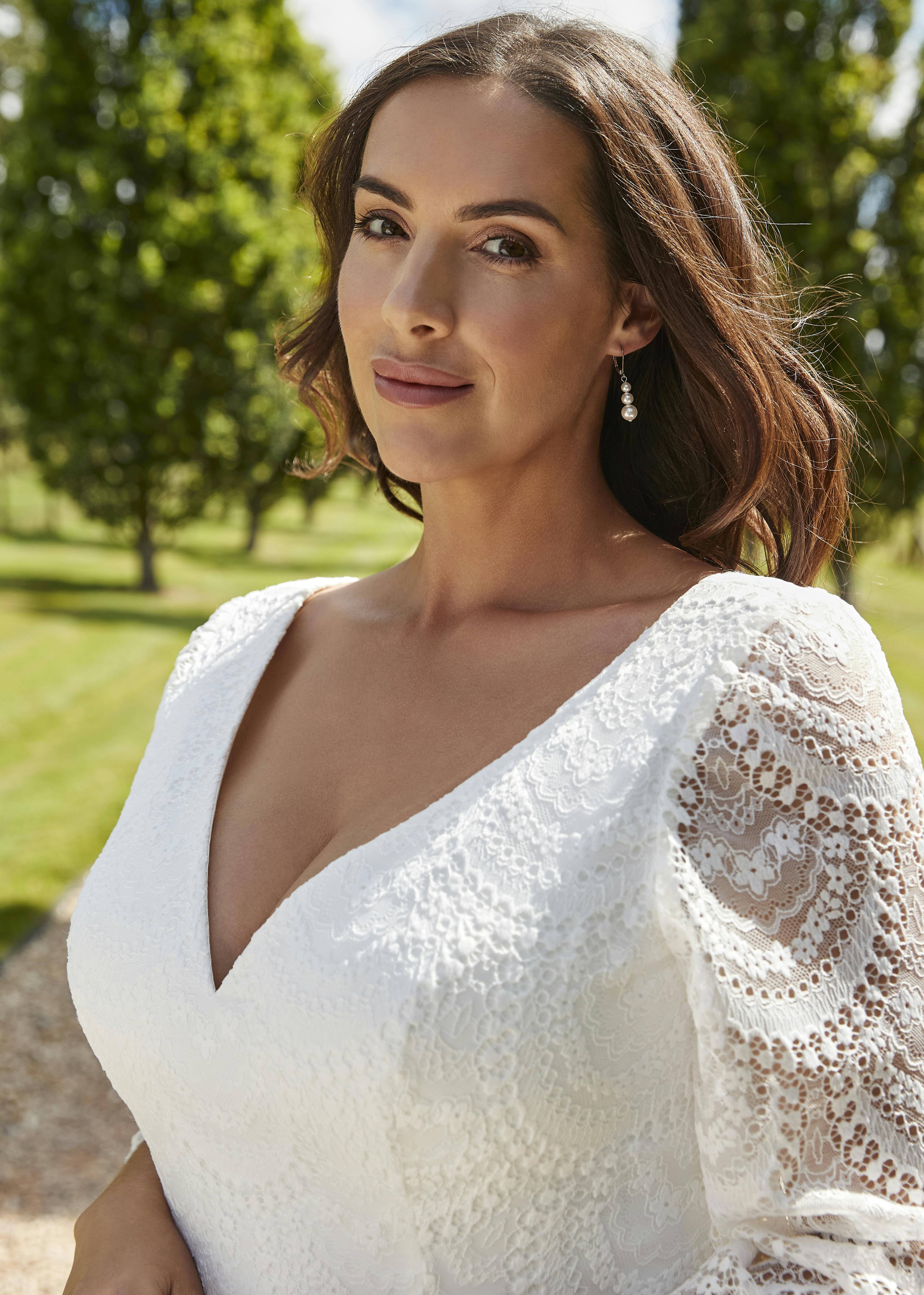 Ruby Lou | Romantica